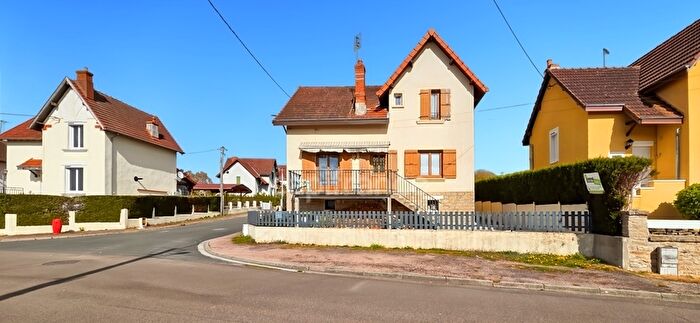 Montceau-les-Mines, Salengo, La Saule - Maison 6 pièces à vendre