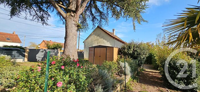 Maison 5 pièces à louer - Bézenet