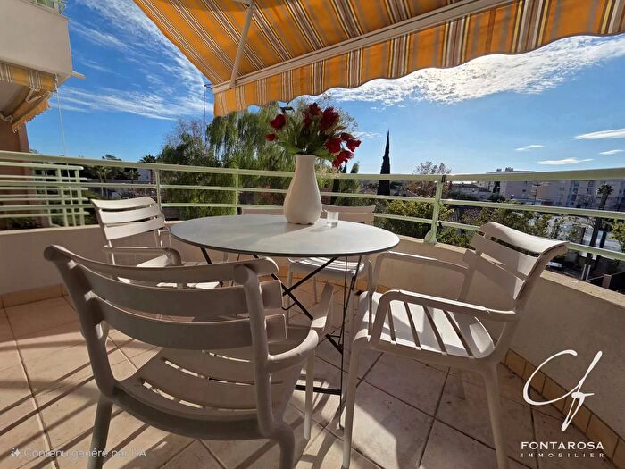 Appartement à vendre - Fréjus, Centre-ville - 2 pièces - 1 chambre