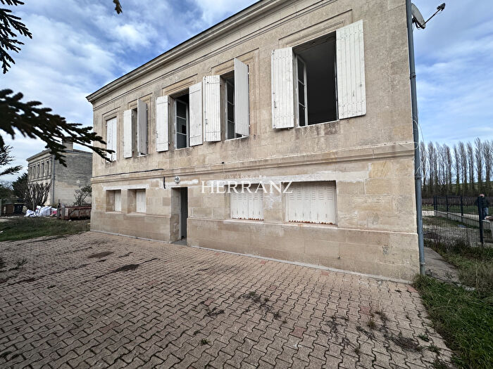 Maison à vendre - Lugon-et-lîle-du-Carnay - 6 pièces - 2 chambres