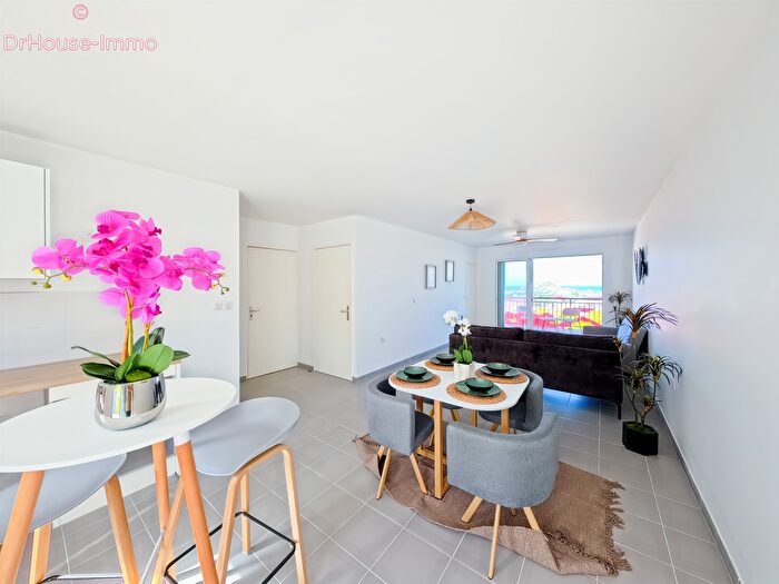 Appartement à vendre - Saint-Martin - 2 pièces - 1 chambre