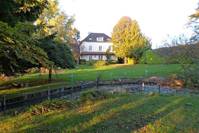 Maison 9 pièces à vendre à Ladoix-Serrigny