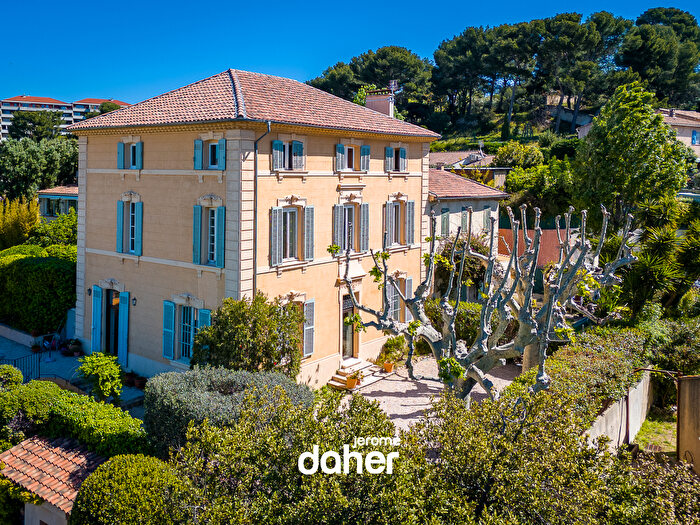 Marseille 14ème, Saint-Barthélémy : Maison 9 pièces à vendre