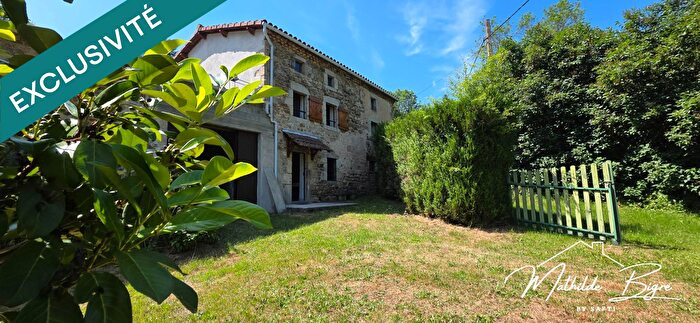 Maison à vendre - Chaméane - 7 pièces - 4 chambres