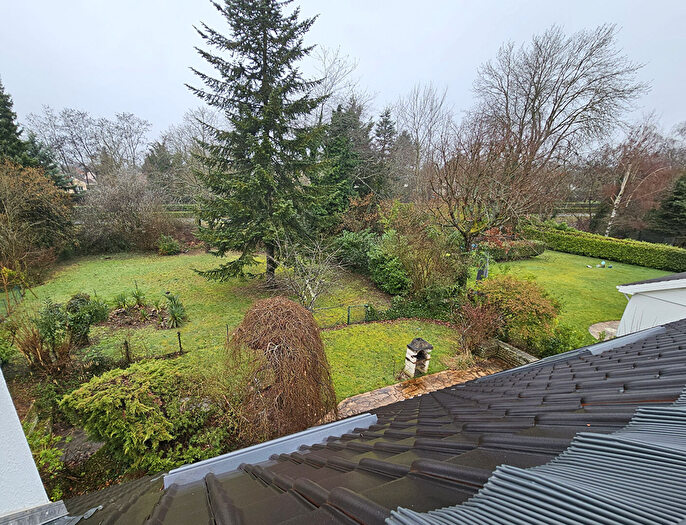 Maison à vendre - Voisins-le-Bretonneux - 7 pièces - 5 chambres