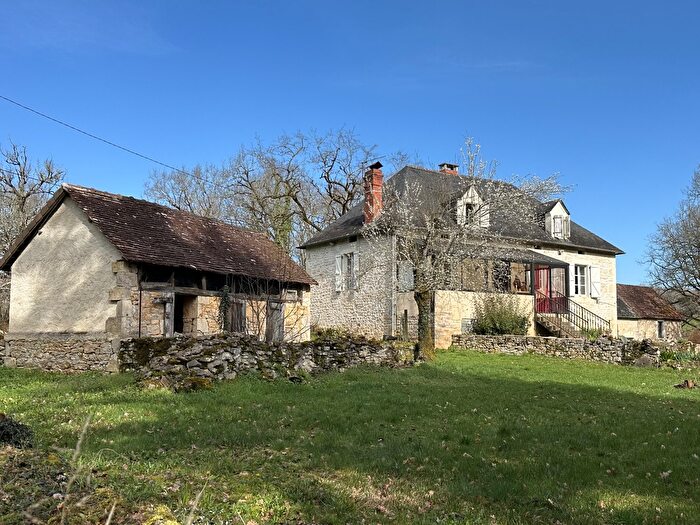 Maison à vendre - Sarrazac - 3 pièces - 2 chambres