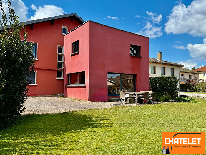 Maison 6 pièces à vendre à Péronnas
