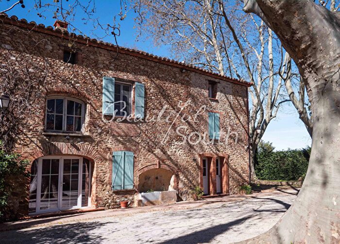 Maison à vendre - Perpignan - 20 pièces - 11 chambres