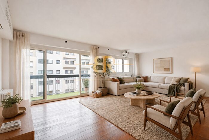 Appartement 5 pièces à vendre à Paris 15ème, Vaugirard, Parc des Expositions