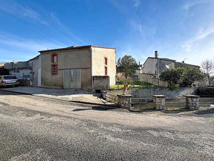 Maison à vendre - Vaux - 6 pièces - 4 chambres