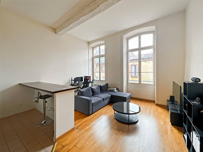 Appartement à vendre - Montauban, Centre-ville - 2 pièces - 1 chambre