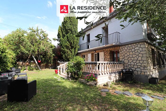 Maison à vendre - Argenteuil - 7 pièces - 5 chambres