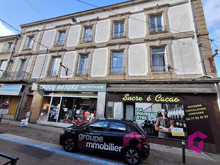Appartement 4 pièces à Le Chambon-Feugerolles, Centre-ville, Gare, à vendre