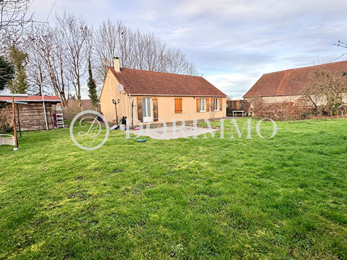 Maison à vendre - Noyers-Saint-Martin - 5 pièces - 4 chambres