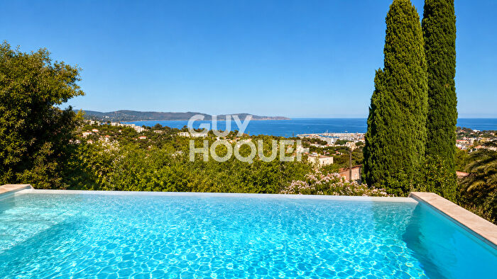 Maison 5 pièces à Cavalaire-sur-Mer, Castillane, Vivards, Roseraie, Rigaud, Cros de Mouton, à vendre
