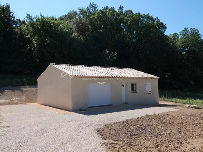 Maison 4 pièces à Varages, à louer