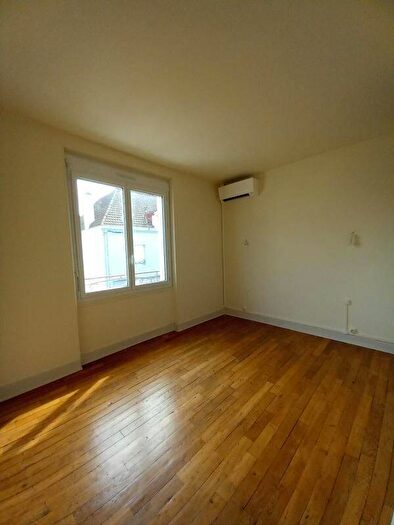 Bas, Gueugnon : Appartement 2 pièces à louer