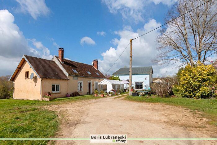 Maison à vendre - Fontaines - 5 pièces - 3 chambres