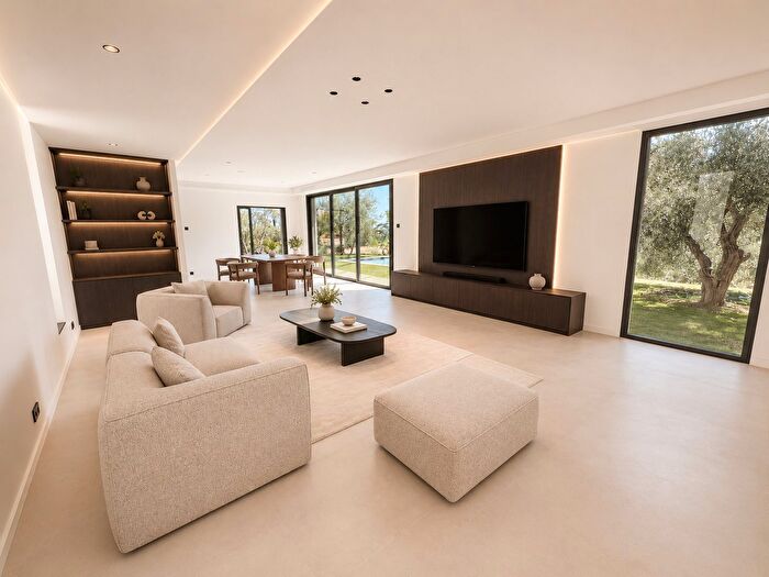 Maison 5 pièces à vendre à Mougins