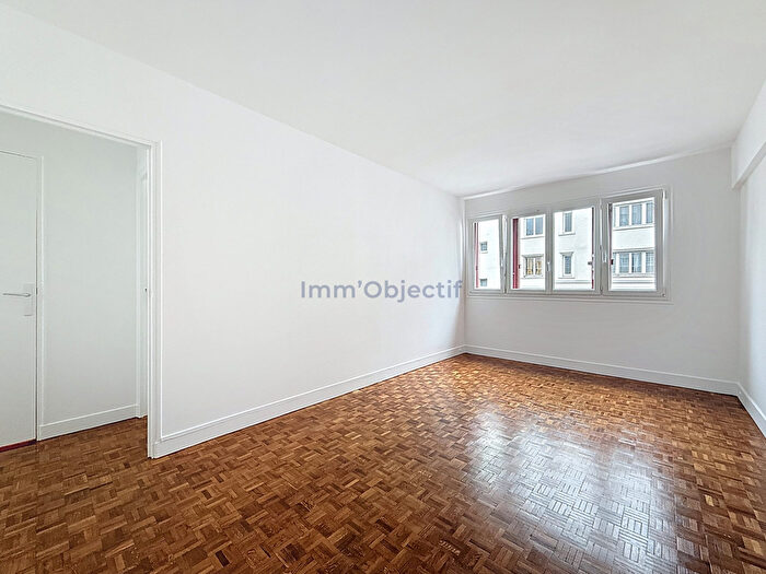 Appartement à vendre - Paris e , Bel-Air, Sud - 2 pièces - 1 chambre