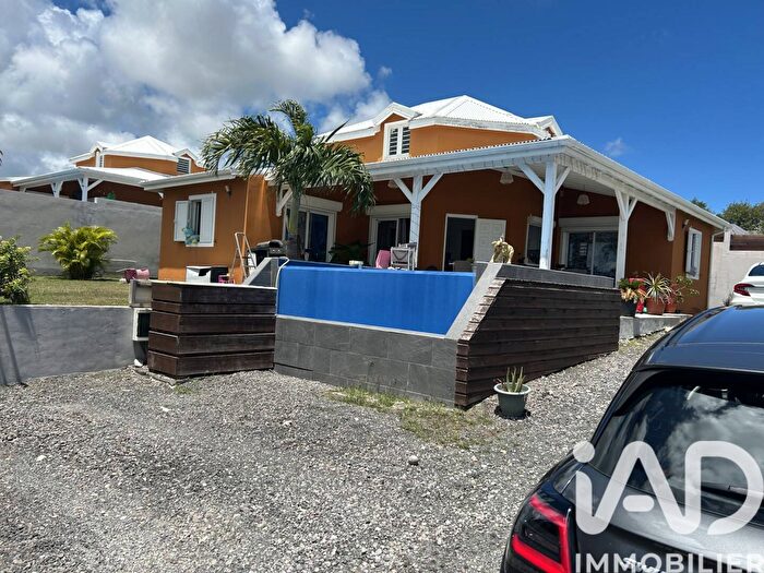 Maison à louer - Saint-François - 6 pièces - 5 chambres