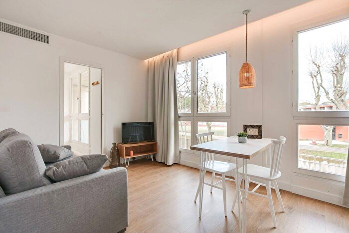 Appartement à louer - Antigone, Montpellier - 1 pièce