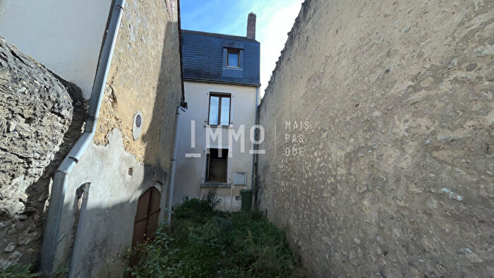 Maison à vendre - Saint-Calais - 5 pièces - 2 chambres