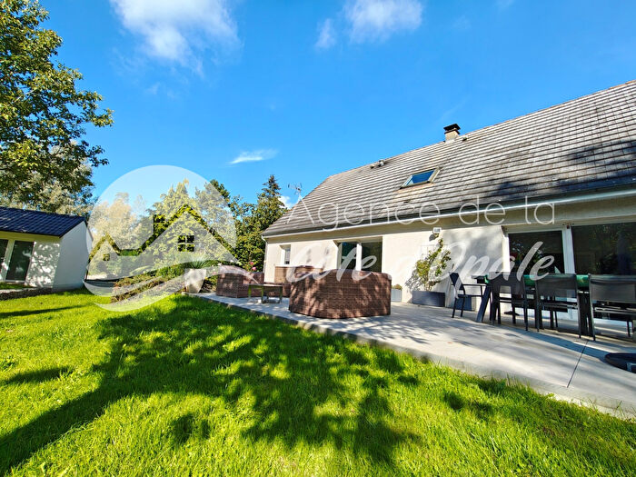 Maison 7 pièces à Belle-et-Houllefort, à vendre