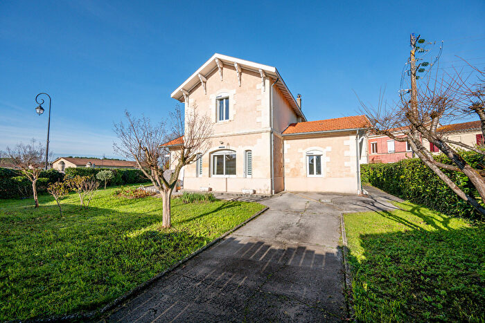 Maison à vendre - Arcins - 5 pièces - 3 chambres