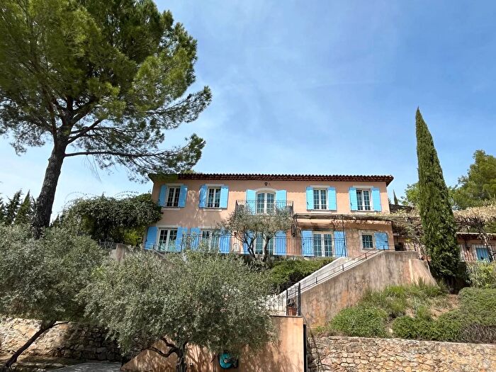 Maison à vendre - Lorgues - 10 pièces - 4 chambres