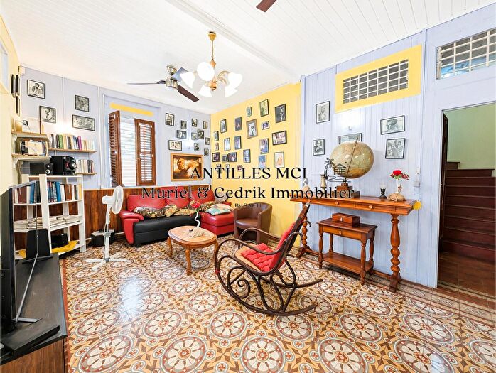 Fort-de-France - Maison 8 pièces à vendre
