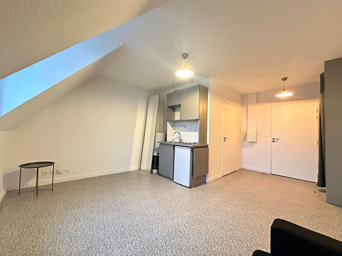 Appartement à vendre - Évry, Village - 1 pièce