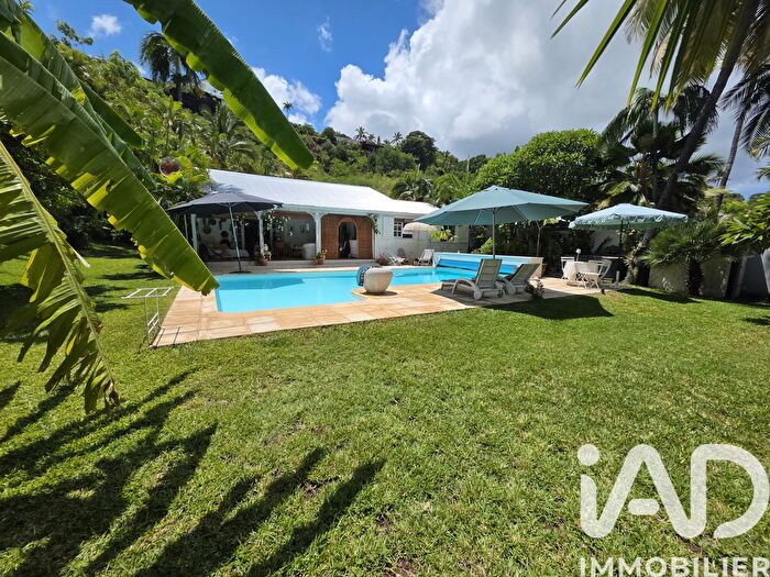 Maison à vendre - Saint-Paul, Boucan, Canot - 5 pièces - 4 chambres