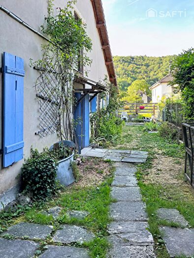 Mesnay : Maison 9 pièces à vendre