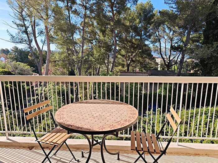 Appartement 4 pièces à Les Platanes, Aix-en-Provence, à louer