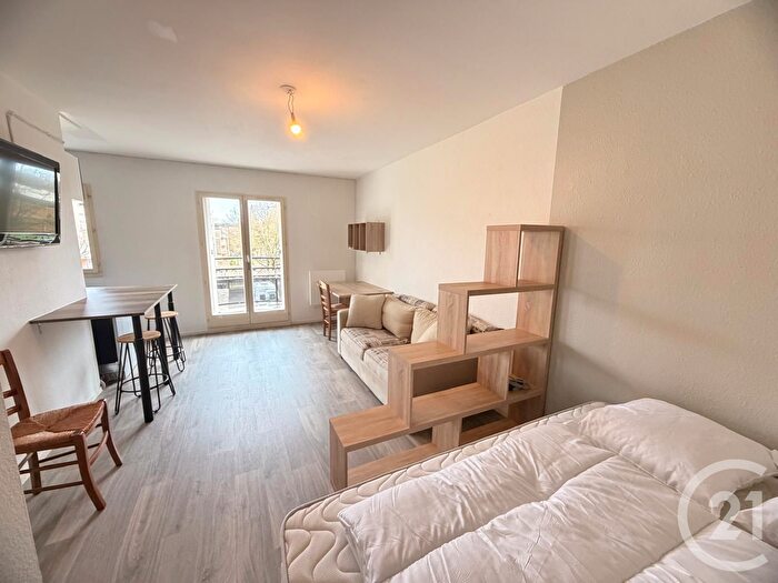 Appartement à louer - Metz, Sablon - 1 pièce