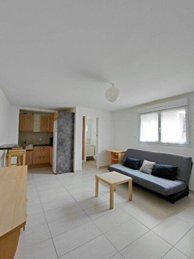 Appartement à louer - Grands Champs, Romainville - 1 pièce