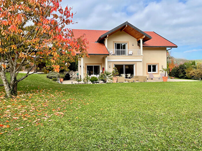 Maison à vendre - Divonne-les-Bains - 7 pièces - 5 chambres