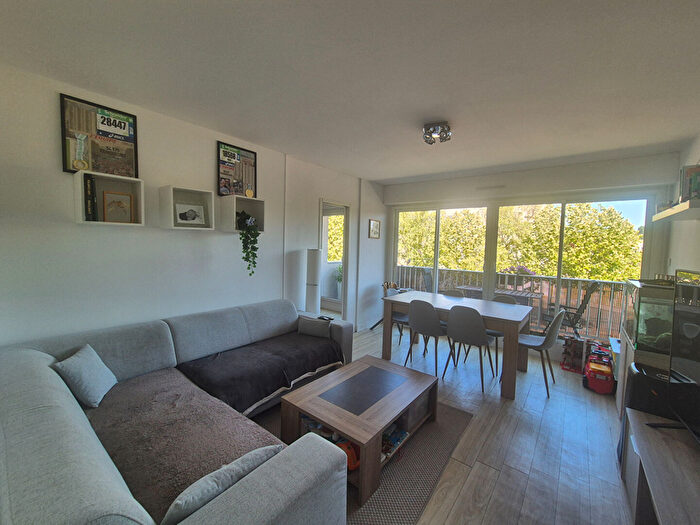 Palaiseau, Centre Sud : Appartement 4 pièces à louer