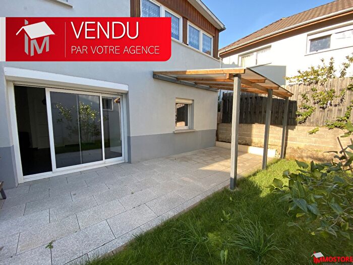 Maisons à vendre et appartements à louer - 1