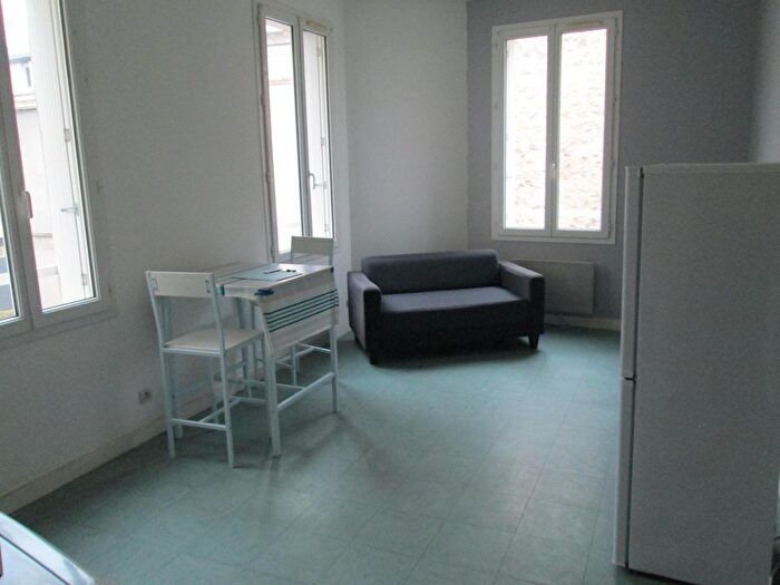 Appartement à louer - Thouars - 2 pièces - 1 chambre