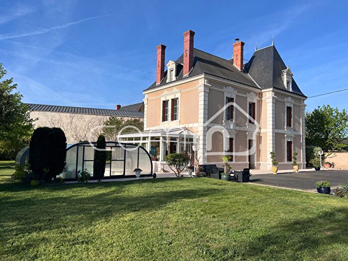 Montreuil-Bellay - Maison 7 pièces à vendre