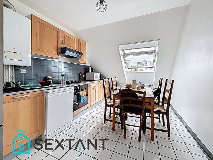 Appartement à vendre - Rouen, Centre-ville Rive gauche - 5 pièces - 3 chambres