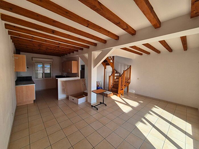 Appartement 4 pièces à louer - La Signore-Charrue, Marignane