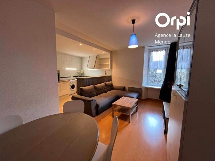 Appartement à louer - Centre Ville, Mende - 2 pièces - 1 chambre