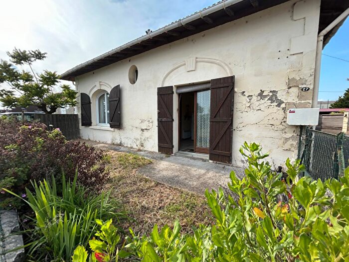 Maison à vendre - Gujan-Mestras, Centre-ville - 5 pièces - 3 chambres