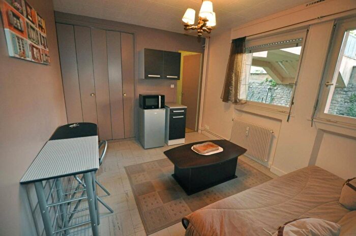 Citadelle, Chalon-sur-Saône - Appartement 1 pièce à louer