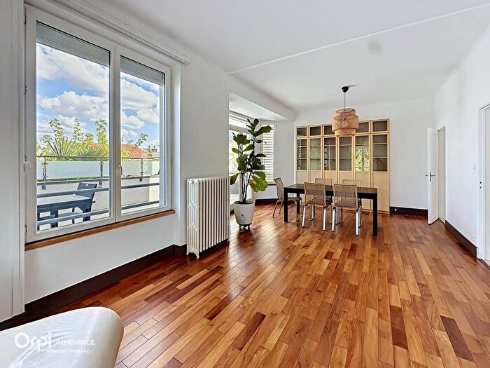 André Theuriet, Clermont-Ferrand : Maison 4 pièces à louer