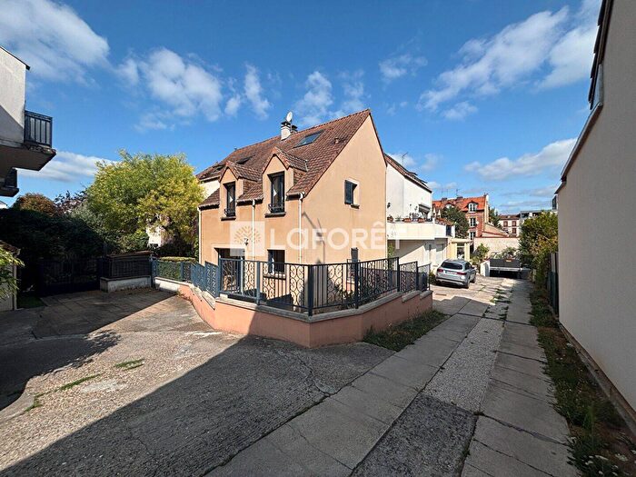 Mont Valérien, Nanterre - Maison 4 pièces à louer