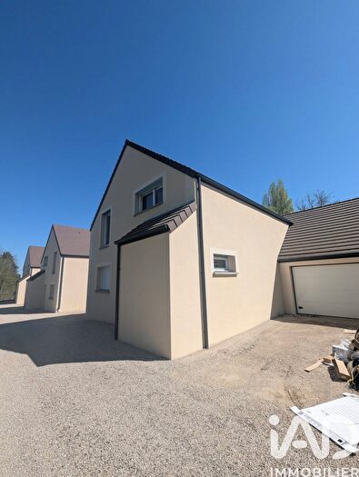 Maison 6 pièces à Garancières, à louer
